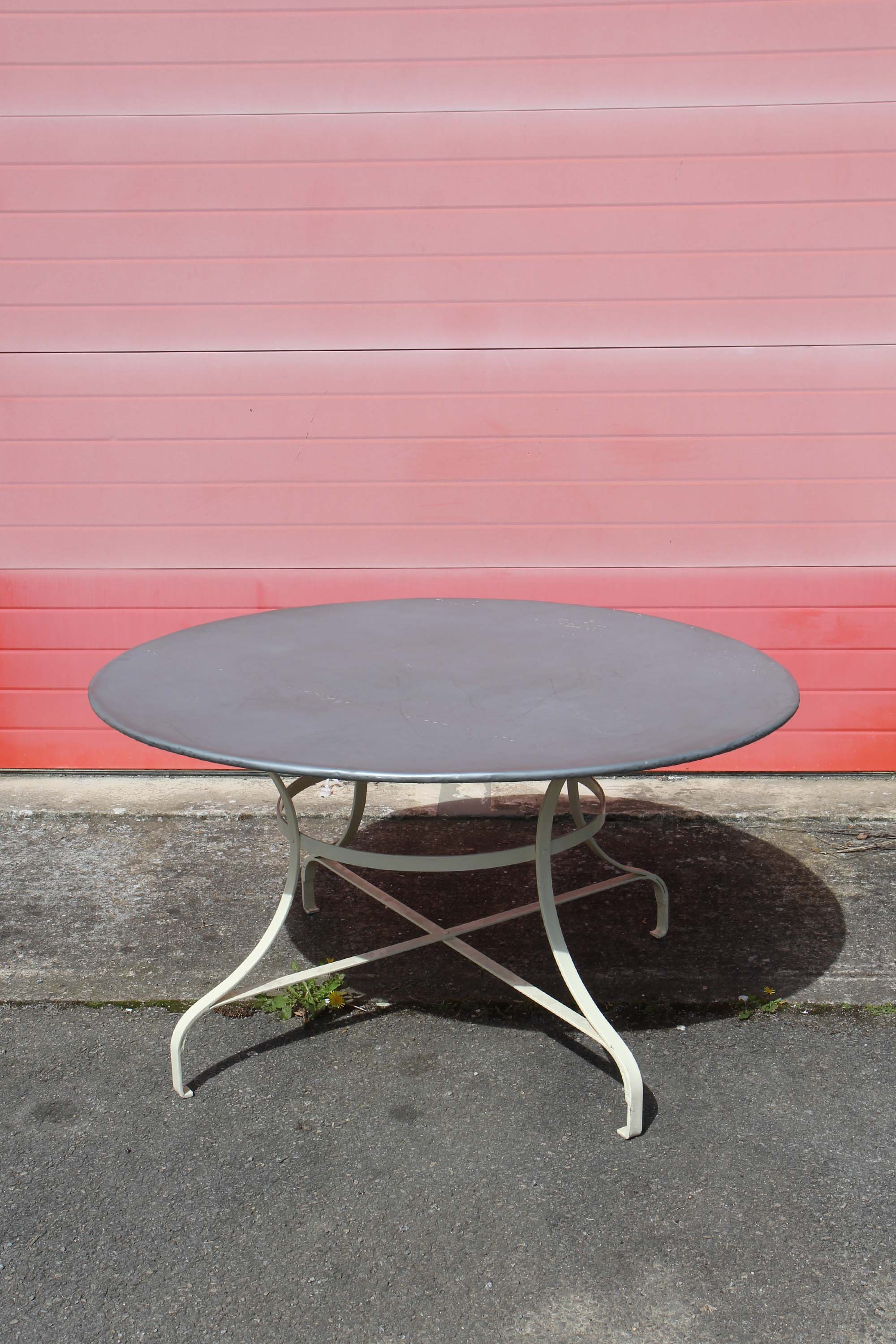 Zinc Round Table / 135cm – Domestic Science Home